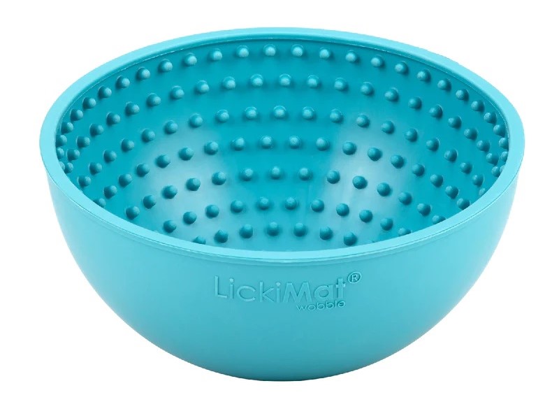 Dog bowls - choosing the best pet bowl for your dog or cat